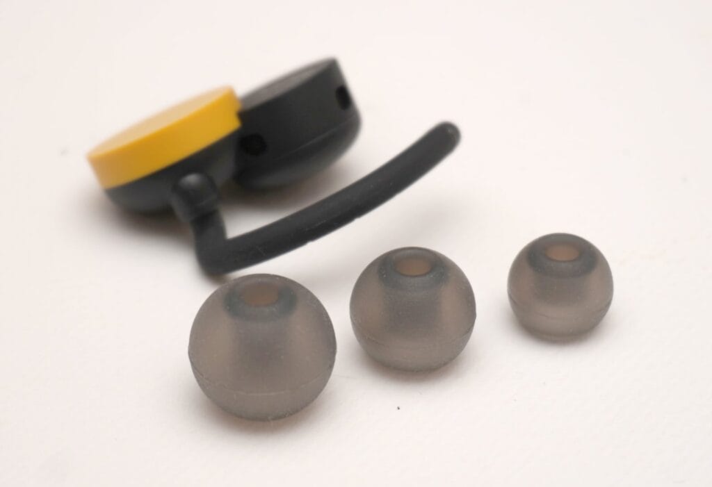 NTTのイヤフォン「nwm DOTS」レビュー。音質は？ 音漏れは？ | Mac Fan Portal